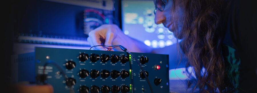 Tube-Tech SMC 2B Multiband Compressor plugin - Softube